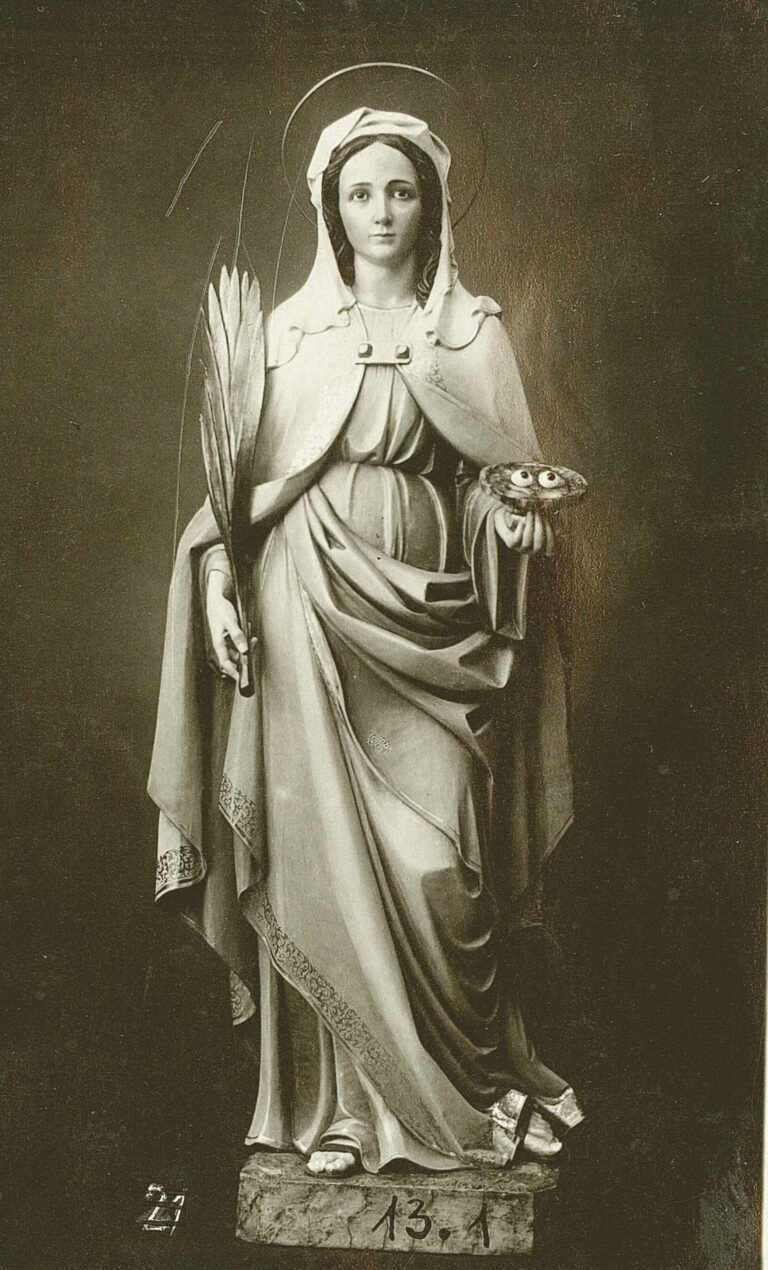 Wooden statue of St.Ottilie - Ferdinand Stuflesser 1875
