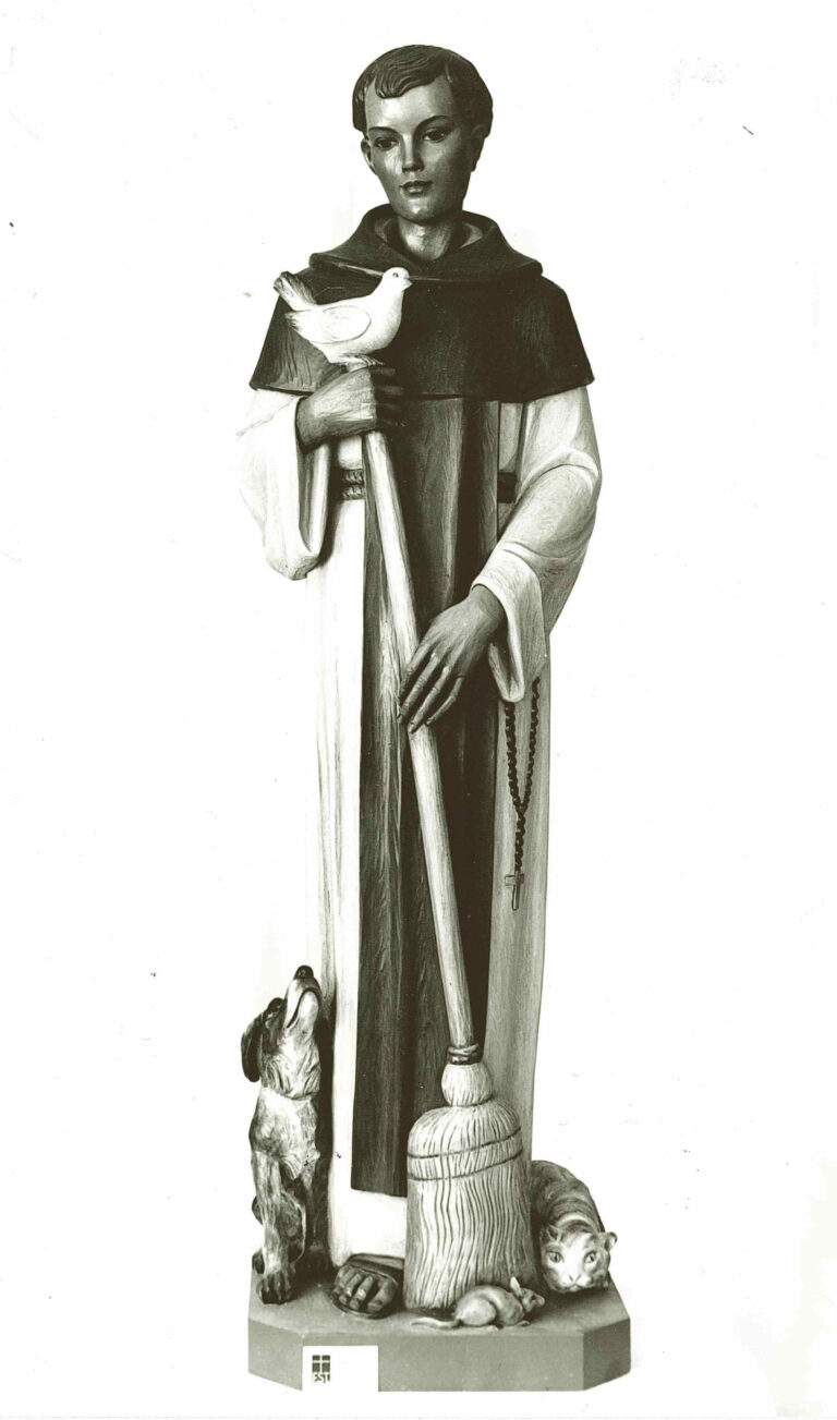 Wooden statue of St.Martin Porres - Ferdinand Stuflesser 1875
